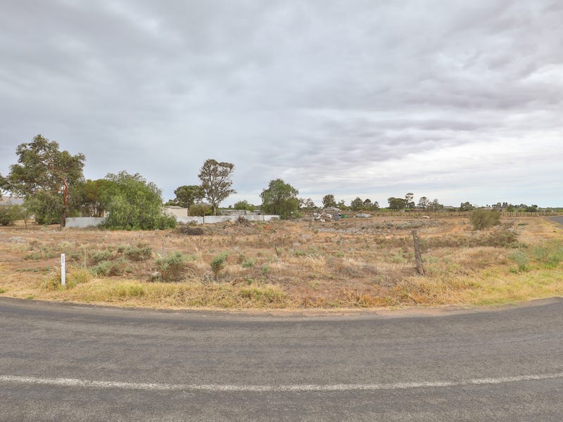 305 Channel Rd, Merbein, Vic 3505 - Property Details