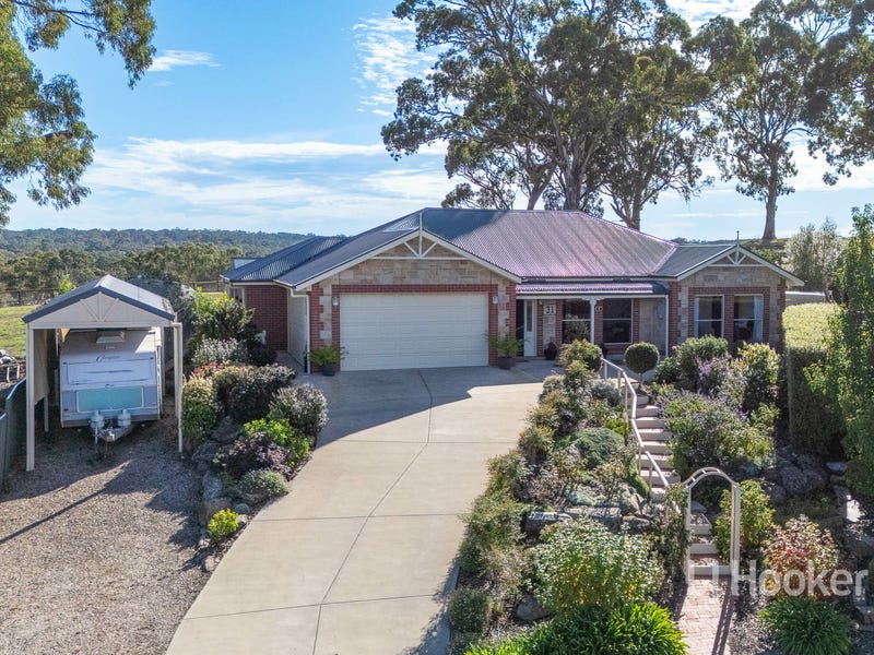 31 Lloyd Crescent, Littlehampton, SA 5250 - House for Sale - realestate ...