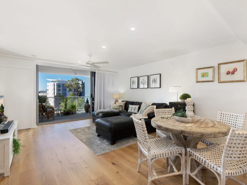 4611/42 Laver Drive, Robina, Qld 4226 - Property Details