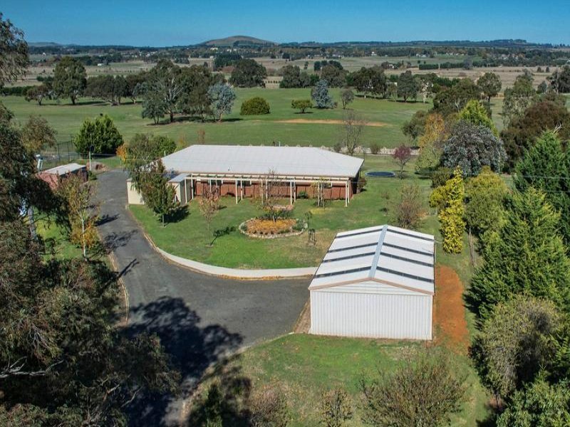 29 Golf House Lane, Lancefield, Vic 3435 - Property Details