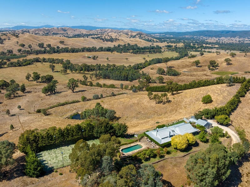 111 Nicholsons Road, Yarck, Vic 3719 - Property Details