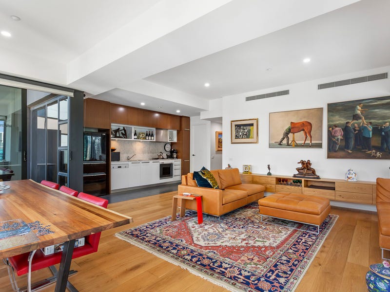 2110/7 Riverside Quay, Southbank, Vic 3006 - Property Details