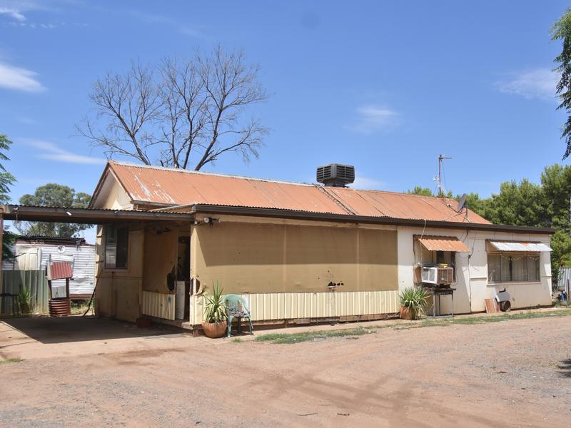 118 Goldfields Way, Temora, NSW 2666 - realestate.com.au