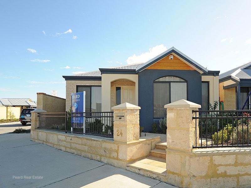 24 Cardowan Drive, Ellenbrook, WA 6069 - Property Details