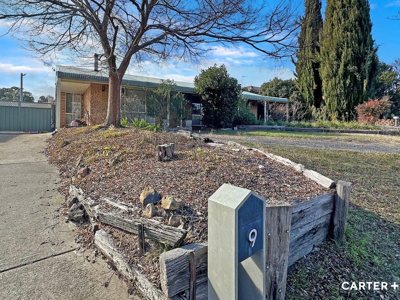 9 Andrew Crescent, Calwell, ACT 2905 - Property Details