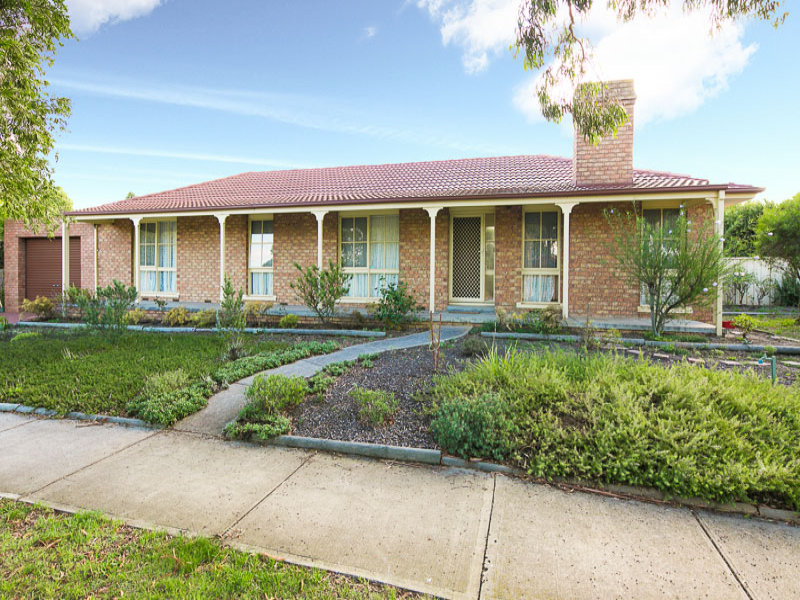 1 Tabor Court, Sunbury, Vic 3429 - Property Details