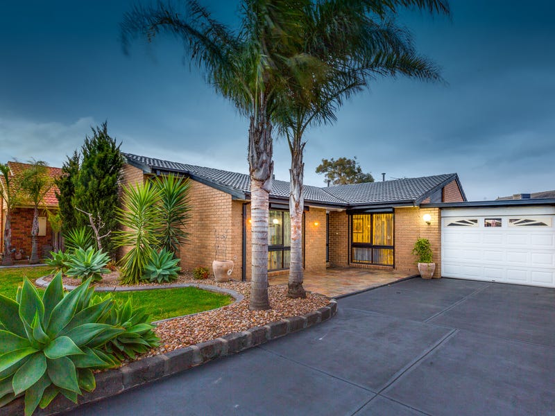 10 Condor Place, Taylors Lakes, VIC 3038 - realestate.com.au