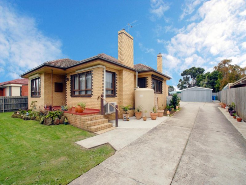 9 Duff Street, Cranbourne, Vic 3977 - Property Details