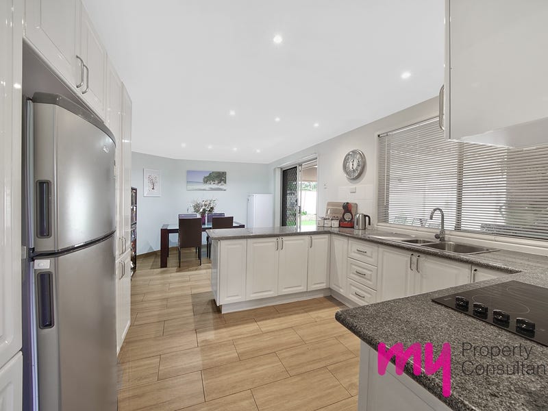 60 Downes Cres, Currans Hill, NSW 2567 - realestate.com.au