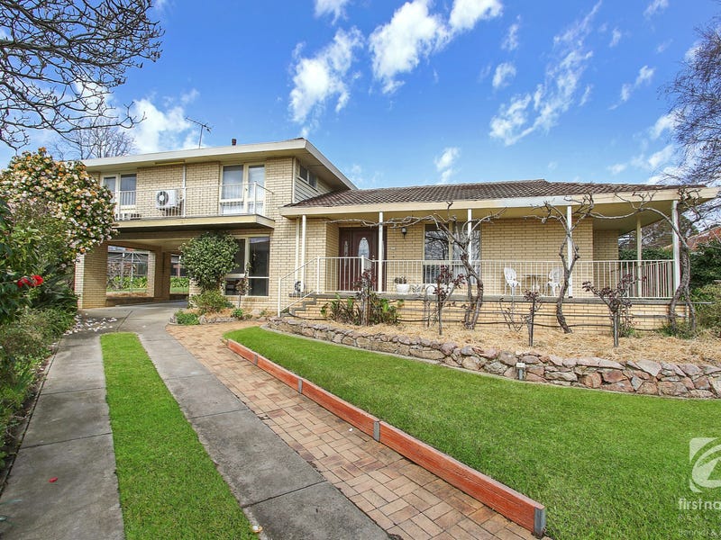 2 Last Street, Beechworth, Vic 3747 - Property Details