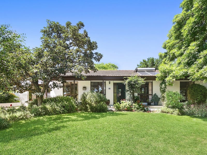11 Sharwood Crescent, Evatt, ACT 2617 - Property Details