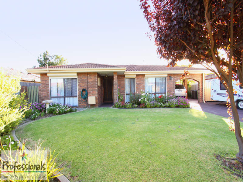 11 Grundy Way, Thornlie, WA 6108 - Property Details