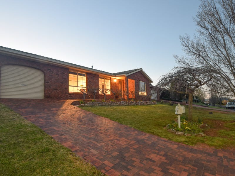 3 Mathew Crescent, Young, NSW 2594 - Property Details
