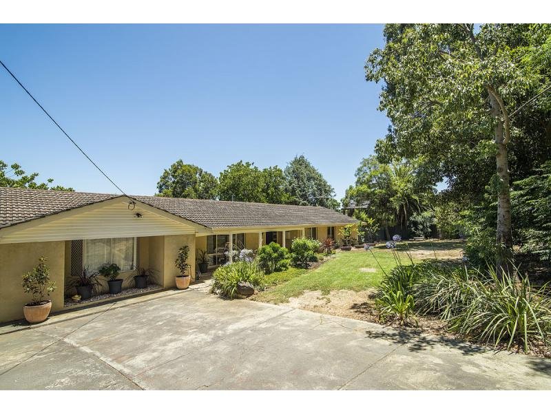 13 Jones Street, Kalamunda, WA 6076 - Property Details
