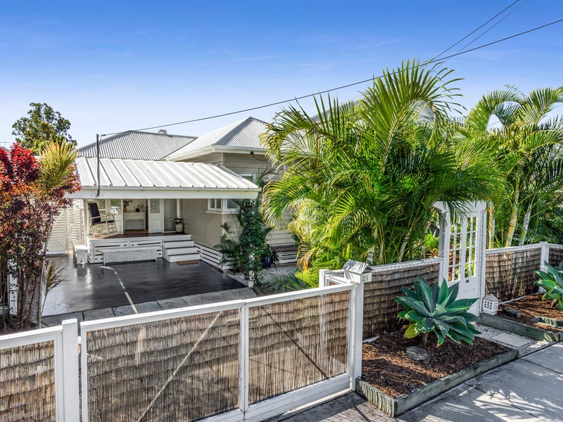 21 Daniel Street, Lota, Qld 4179 - Property Details