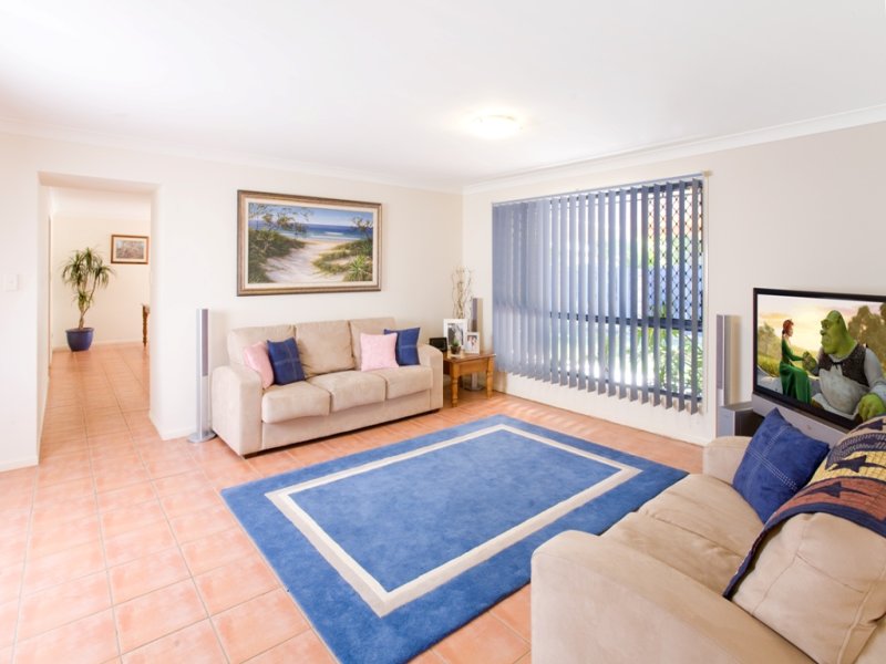 41 Clive Road, Birkdale, Qld 4159 - Property Details