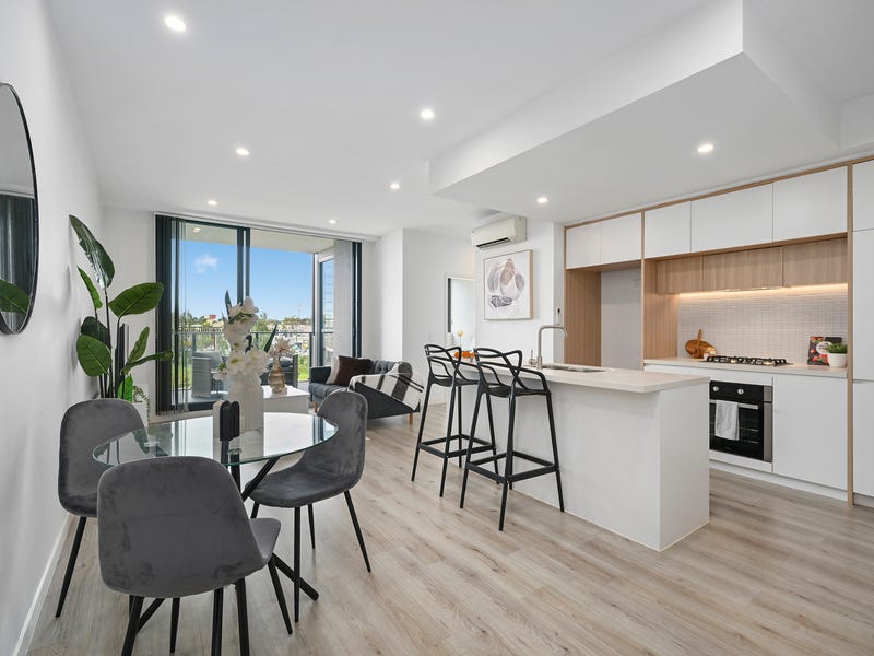 408/81B Lord Sheffield Circuit, Penrith, NSW 2750 - Property Details