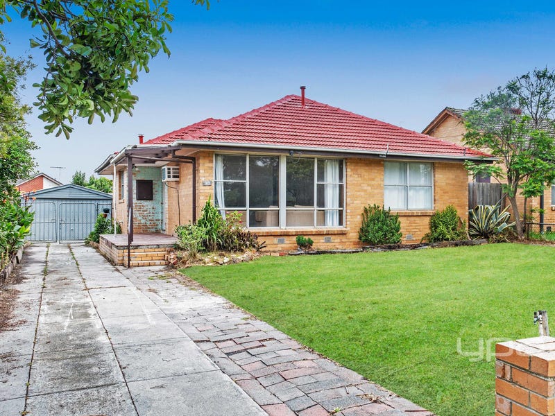 33 Bushfield Cres, Coolaroo, VIC 3048 - realestate.com.au