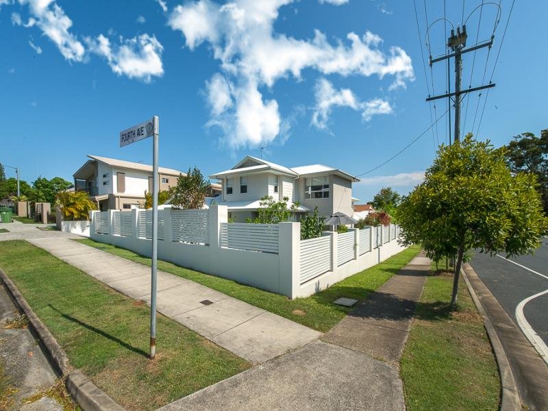 20 Fourth Ave, Labrador, Qld 4215 - Property Details