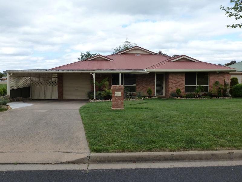 31 Torulosa Way, Orange, NSW 2800 - Property Details