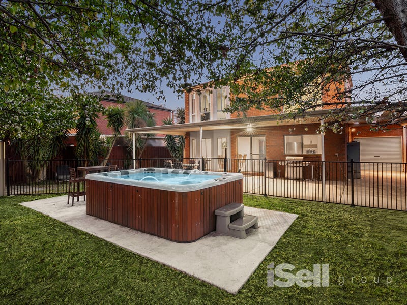 70 Sandown Road, Springvale, Vic 3171 - Property Details
