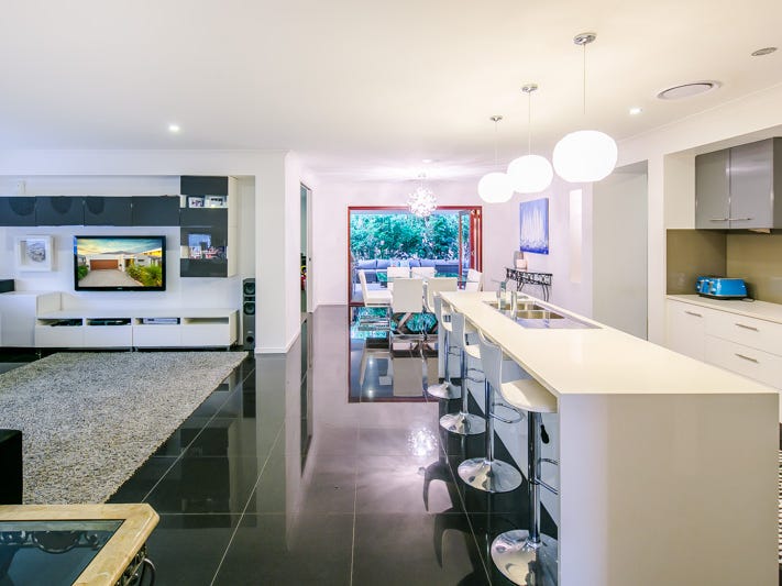 15 Hoskins Drive, Wellington Point, QLD 4160 - realestate.com.au