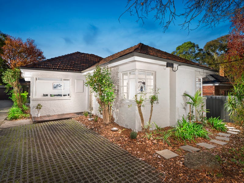 1/129 Surrey Road, Blackburn, Vic 3130 - Property Details