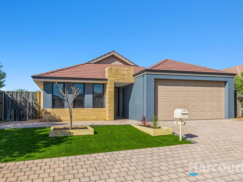 7 Pierre Bend, Ellenbrook, WA 6069 - realestate.com.au