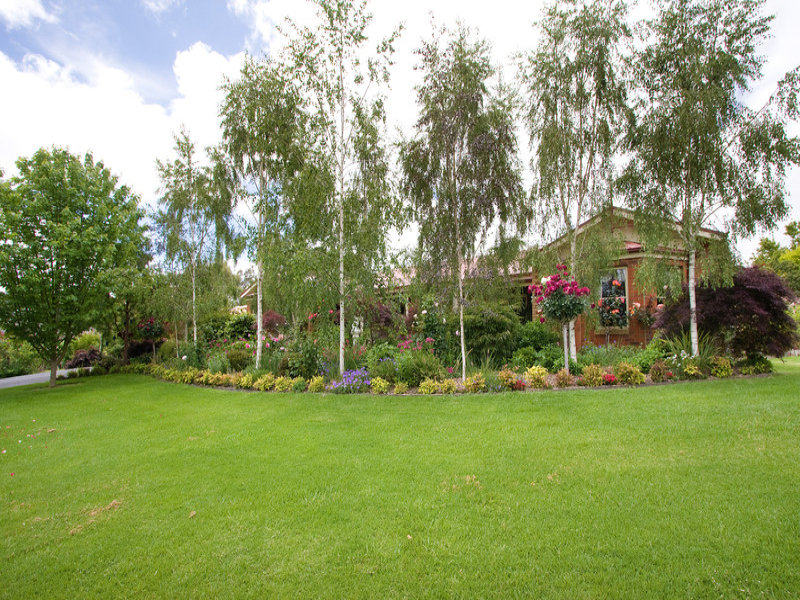 24 Main Neerim Road, Drouin, Vic 3818 - Property Details