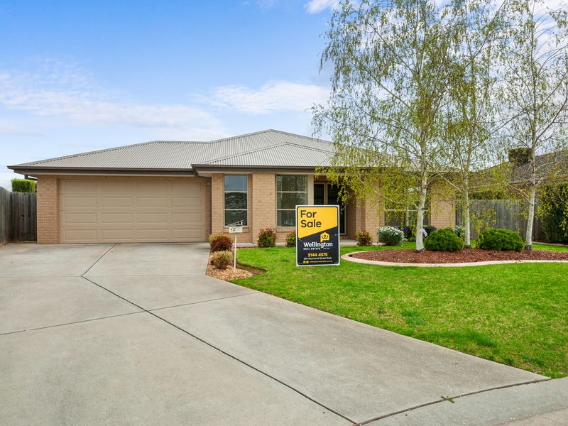 12 Stuart Place, Sale, VIC 3850 - realestate.com.au