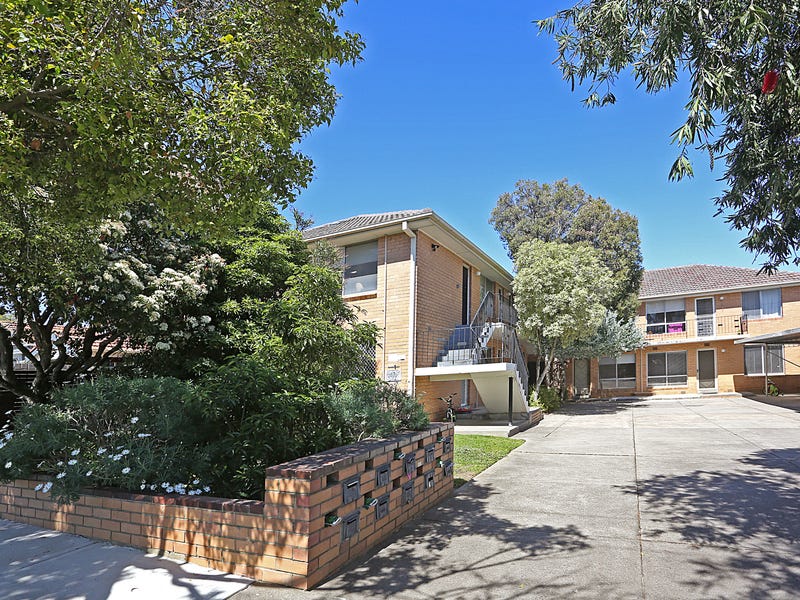 8/1 Looker Street, Murrumbeena, VIC 3163 - realestate.com.au