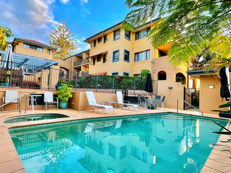 Real Estate & Property for Sale in Miami, QLD 4220 (+1 location ...