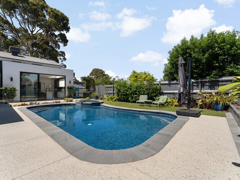 3 Bedroom Houses for Sale in Mentone, VIC 3194 (+3 locations ...