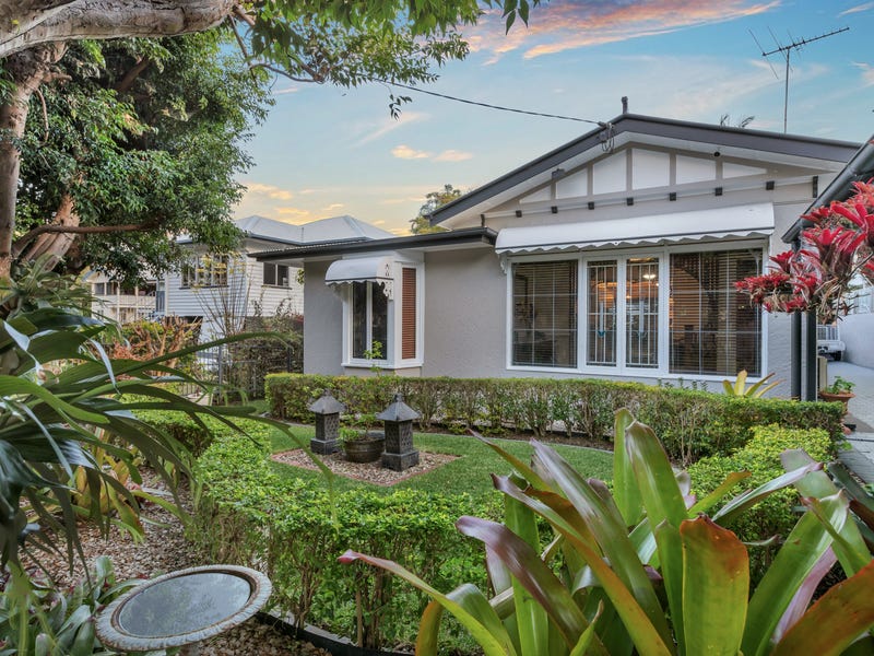 22 Hyde Road, Yeronga, Qld 4104 - Property Details