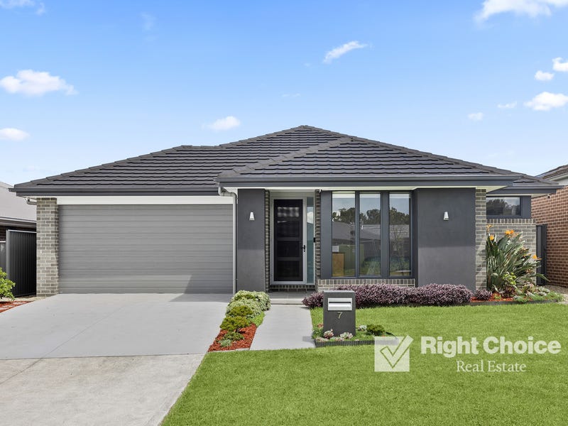 7 Gugara Street, Calderwood, NSW 2527 - Property Details