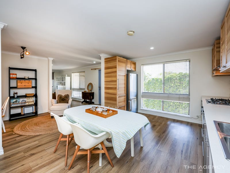 12 Mermaid Way, Heathridge, WA 6027 - Property Details