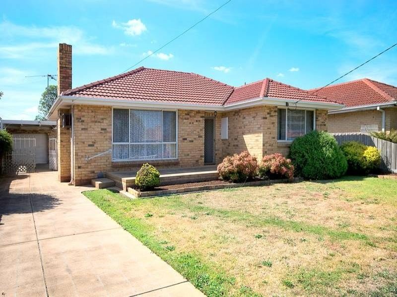 5 Charles Avenue, Springvale, VIC 3171 - realestate.com.au