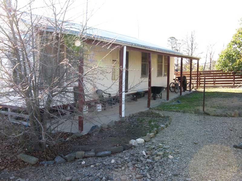 68 Bilton Street, Omeo, Vic 3898 - Property Details