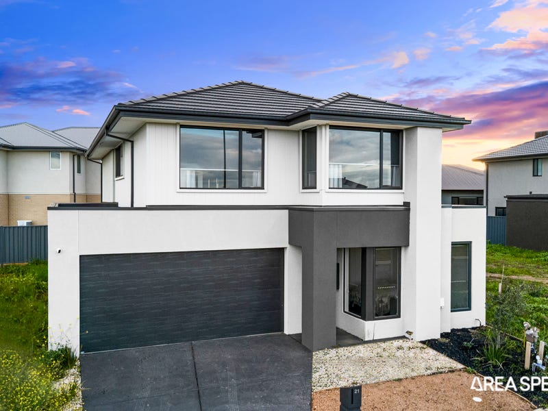 21 Heart Loop, Clyde North, VIC 3978 - realestate.com.au
