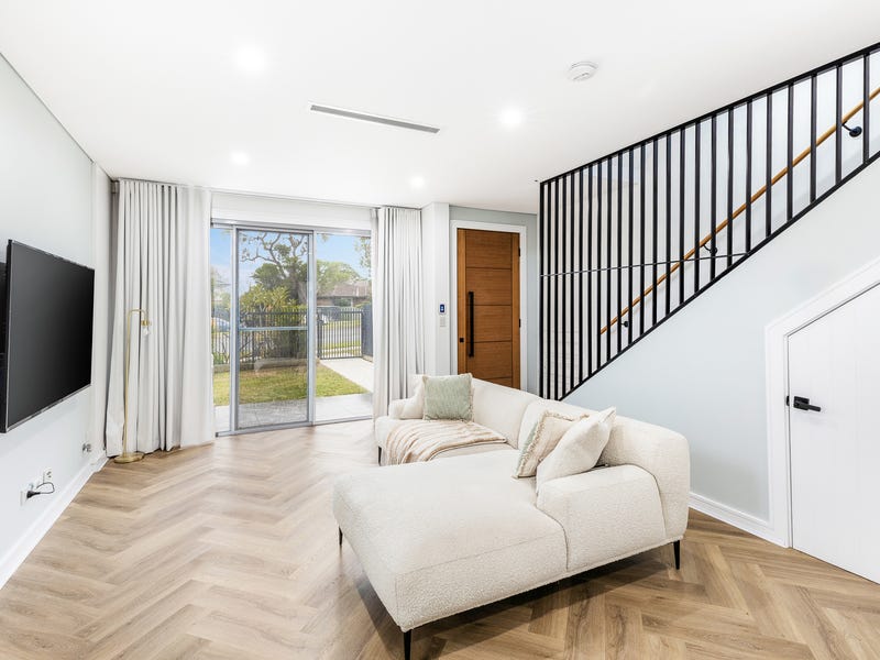 11/289 Port Hacking Road, Miranda, NSW 2228 - Property Details