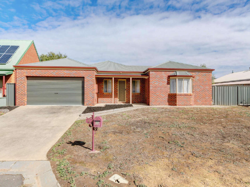 6 Centaur Close, Strathfieldsaye, VIC 3551 - realestate.com.au