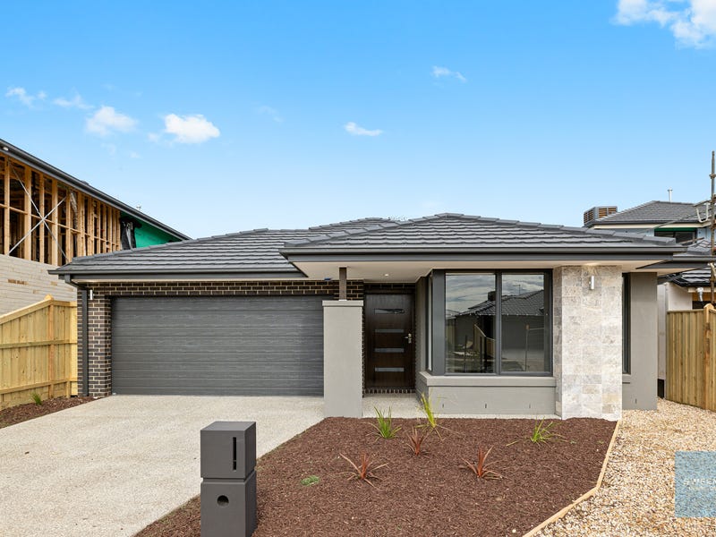 103 Walkside Boulevard, Fraser Rise, VIC 3336 - realestate.com.au