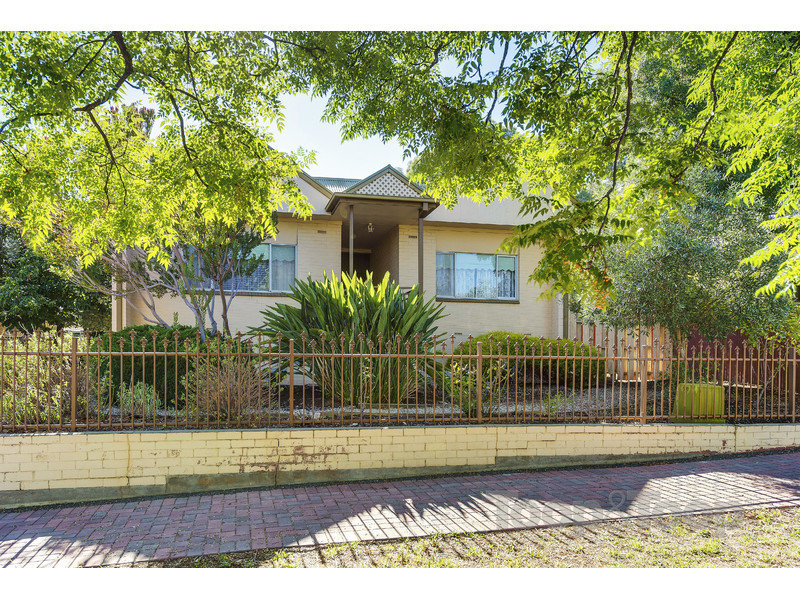 18 Wyatt Road, Burnside, SA 5066 - Property Details