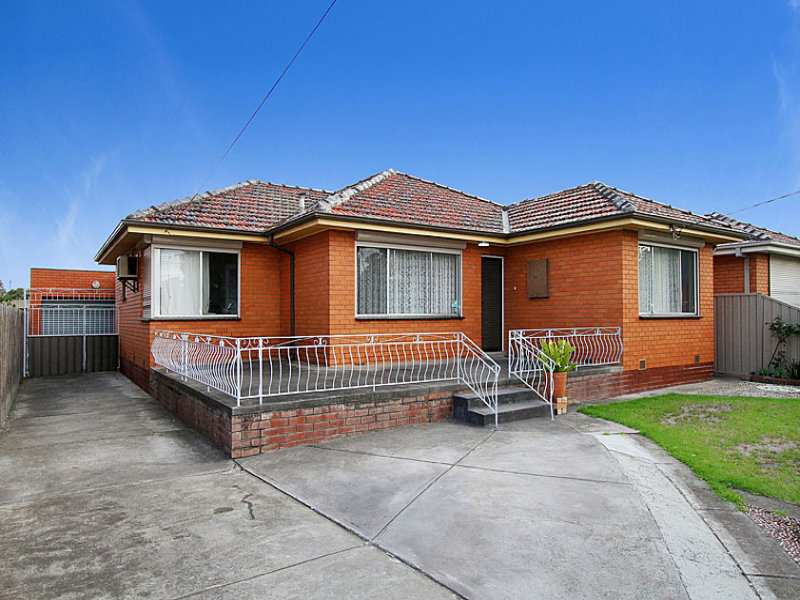 9 Kingsway Drive, Lalor, Vic 3075 - Property Details