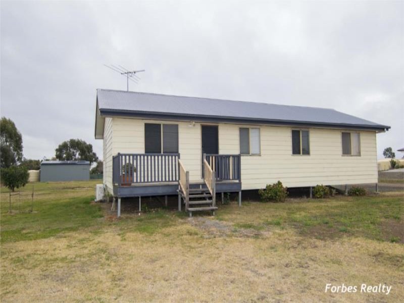 24 Millbrook Court, Dalby, Qld 4405 - Property Details