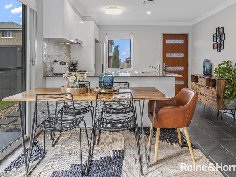 85B Mary Ann Drive, Glenfield, NSW 2167 - Property Details