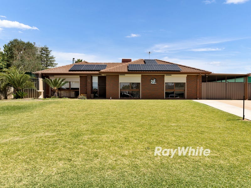 4 Morris Place, Buronga, NSW 2739 - Property Details