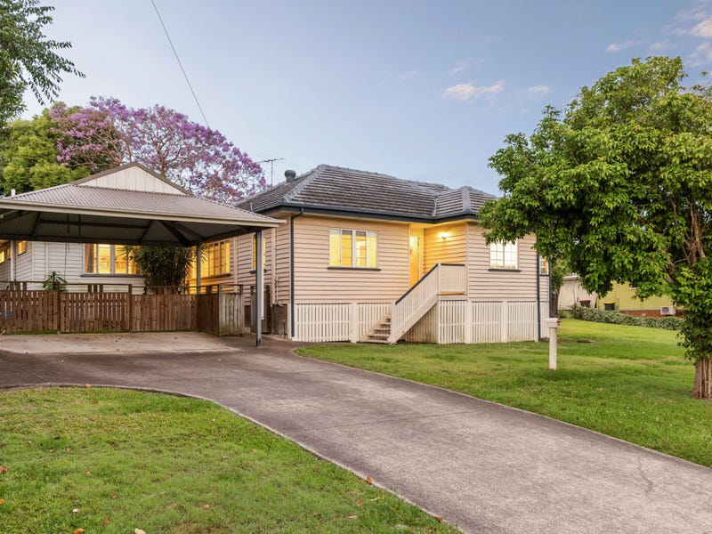 15 Campbell Terrace, Oxley, Qld 4075 - Property Details