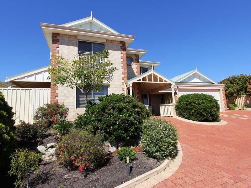 12 Greenholm Court, Kingsley, WA 6026 - realestate.com.au