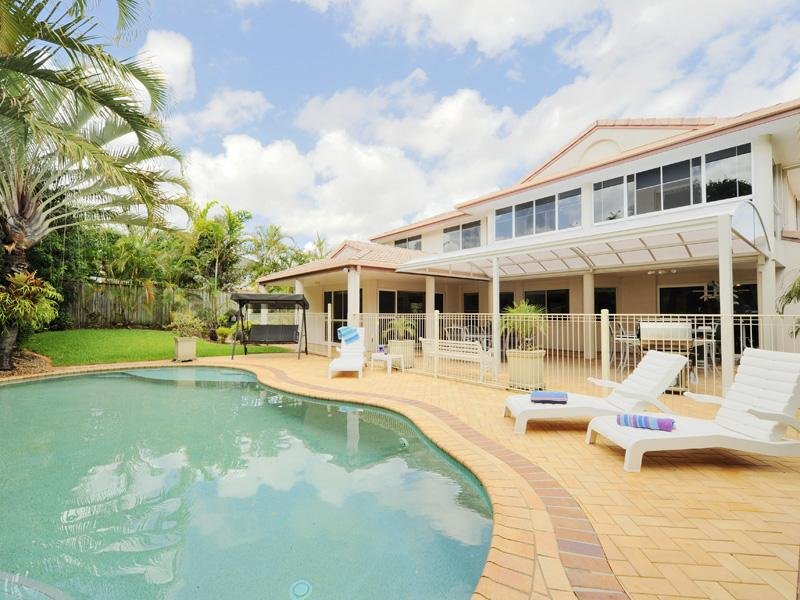 15 Troon Place, Carindale, QLD 4152 - realestate.com.au